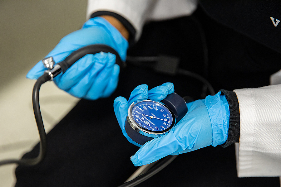 Getting a read - UBNow: News and views for UB faculty and staff ...