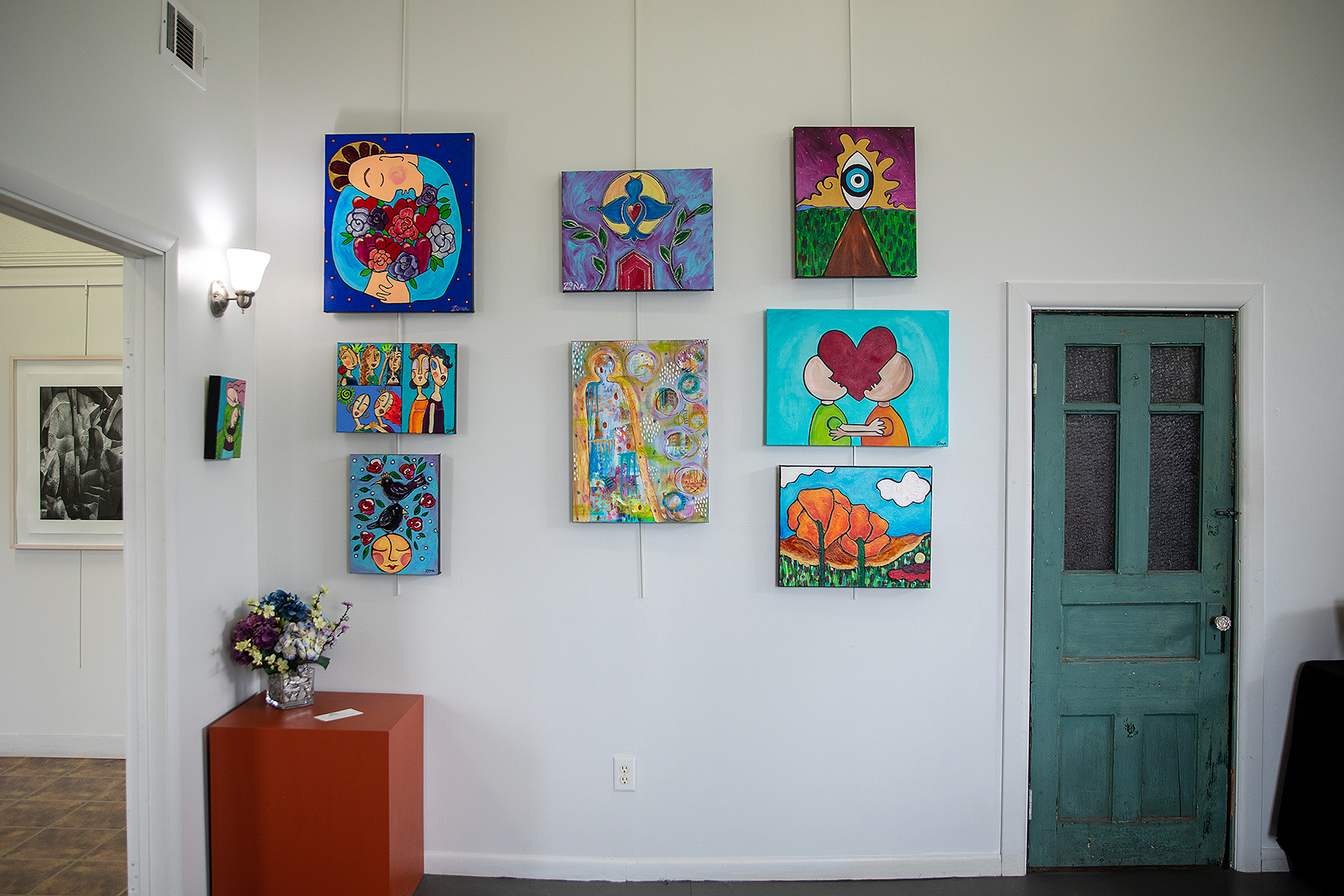 UB staff member aims to bring joy to others with her art – Career ...