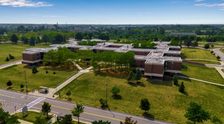 Governor's Complex - Meet Your Community - Campus Living - University ...